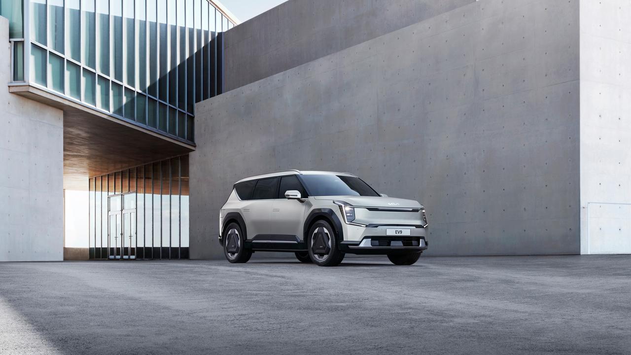 Kia | Showroom